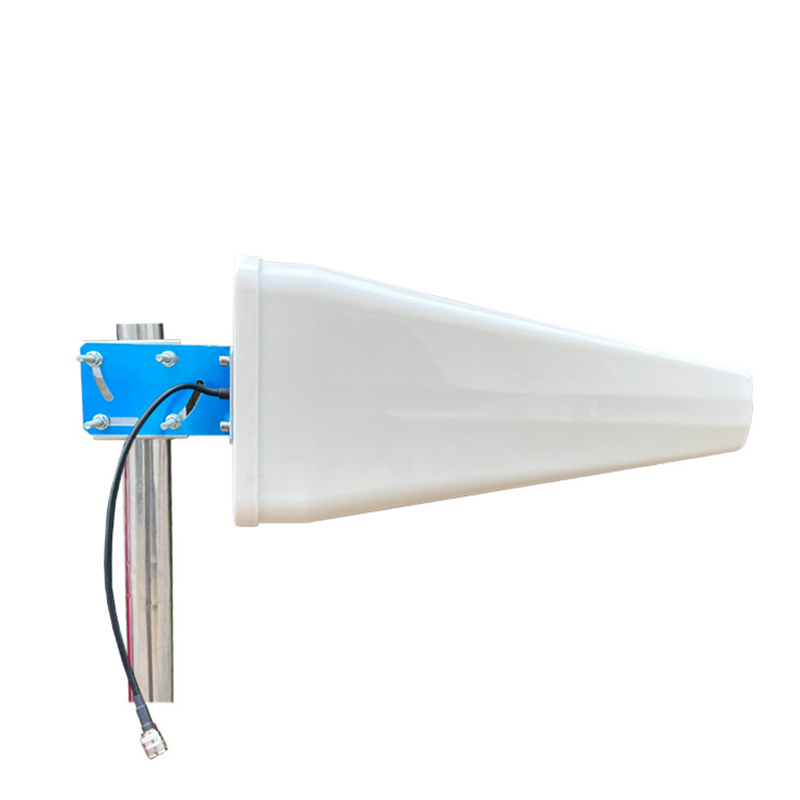 Antennas︱Log Periodic Antennas 800-2100MHz︱KLS